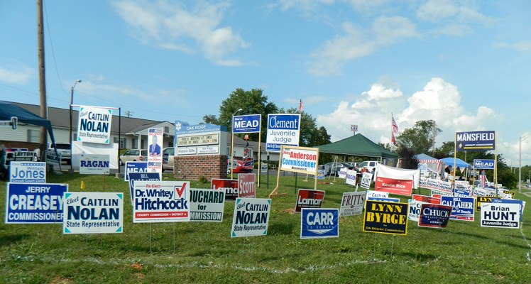 Campaign Signs 08 - Birthday Yard SignsBirthday Yard Signs