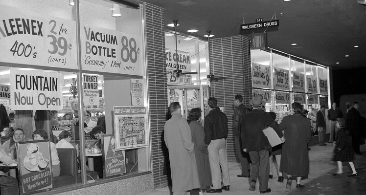 Photos: Downtown Shopping Center